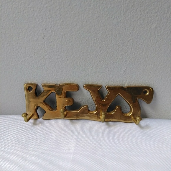 Vintage | Wall Decor | Wall Hanging Key Holder Plaque | Poshmark